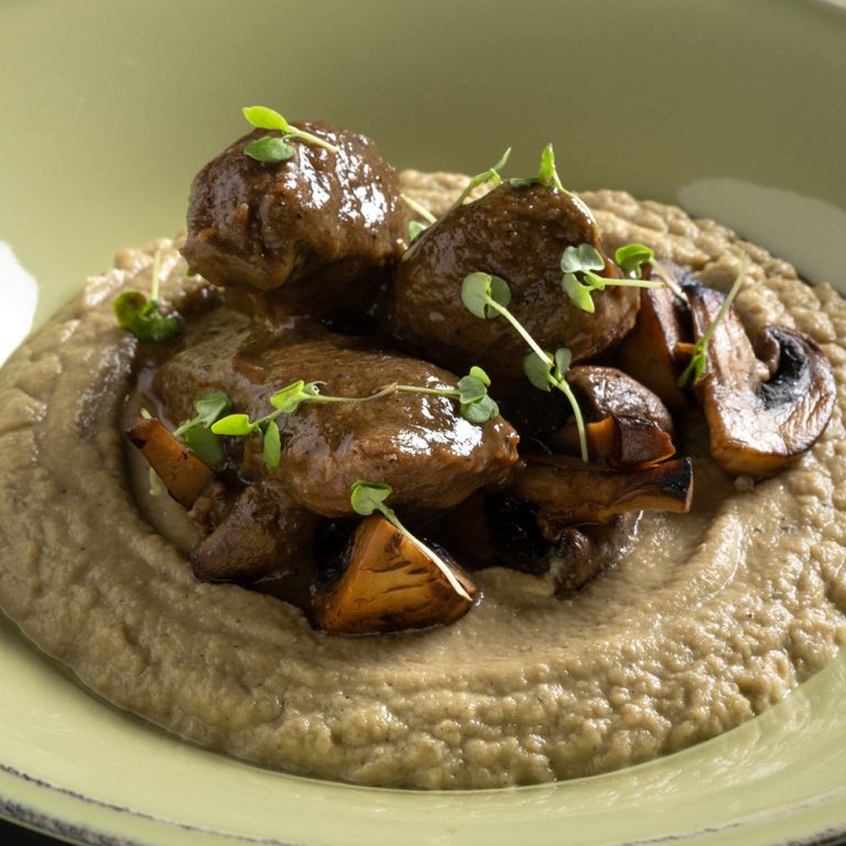 Bochecha de porco preto em vinho do Porto - Chefs à Mesa